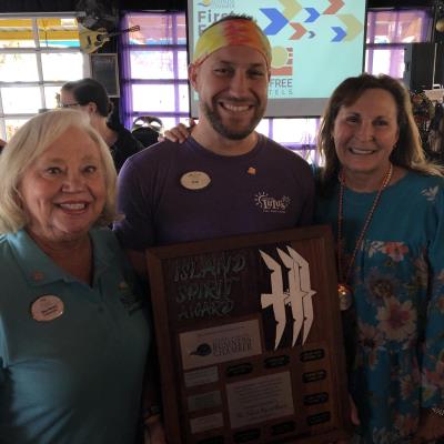 Island Spirit Awarded to LuLu's Don DeLong - News - Coastal Alabama ...